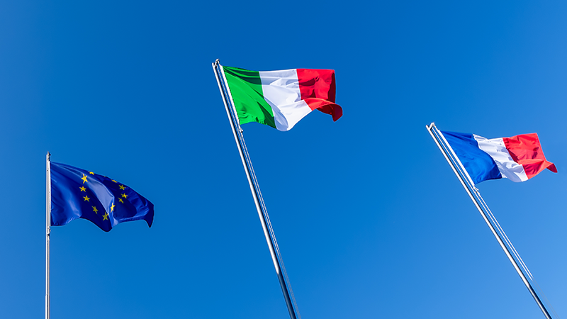 Charity crawford news reporter svelte body, beautiful face,